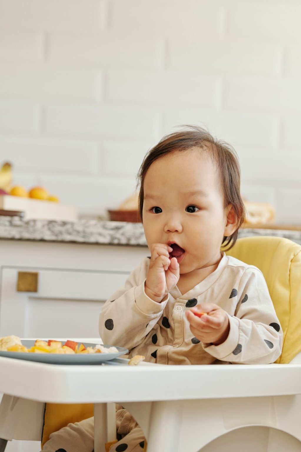 Introducing Solids - Babies in Bloom