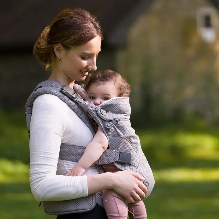 babywearing fitting - Babies in Bloom